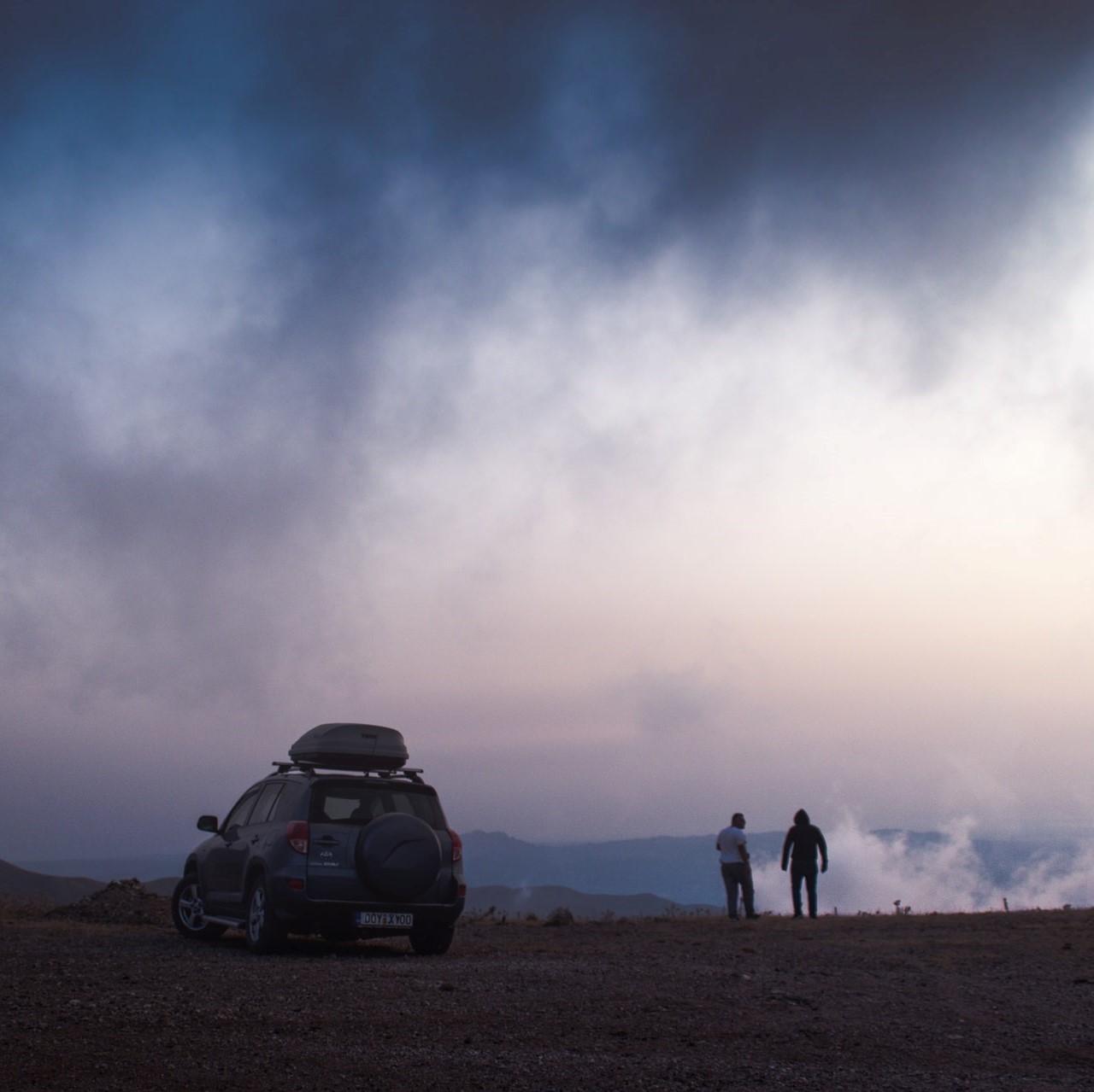 5 Carry-On Gears For An Adventure Trip | aSabbatical